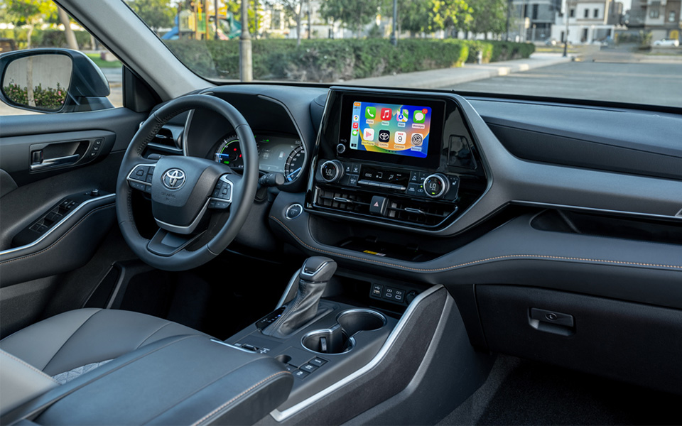 Highlander 2023 Features | Toyota Saudi Arabia ALJ